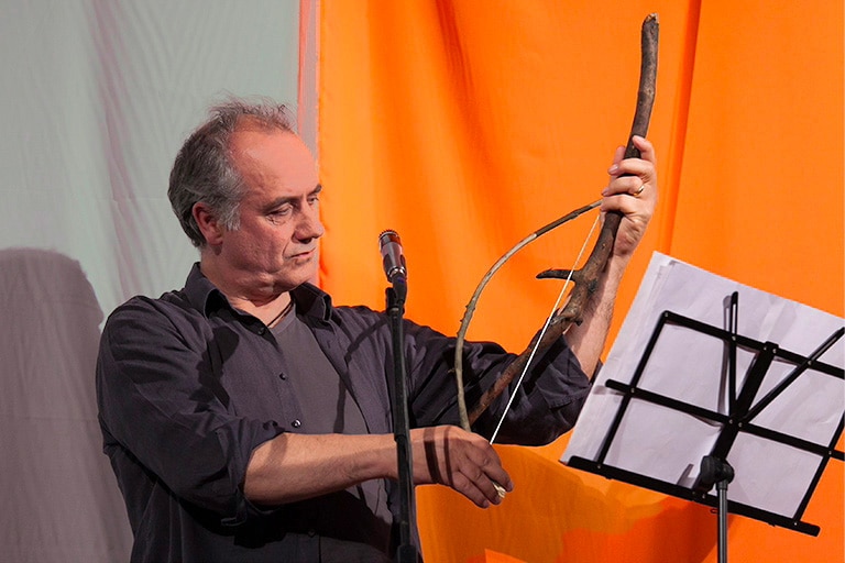 OM caro Egildo, caro prof, caro collega - Federazione Italiana Yoga